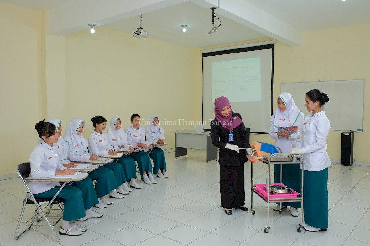 Universitas Harapan Bangsa - Universitas Harapan Bangsa